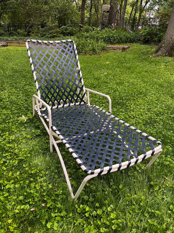 Brown and jordan lounge chairs store