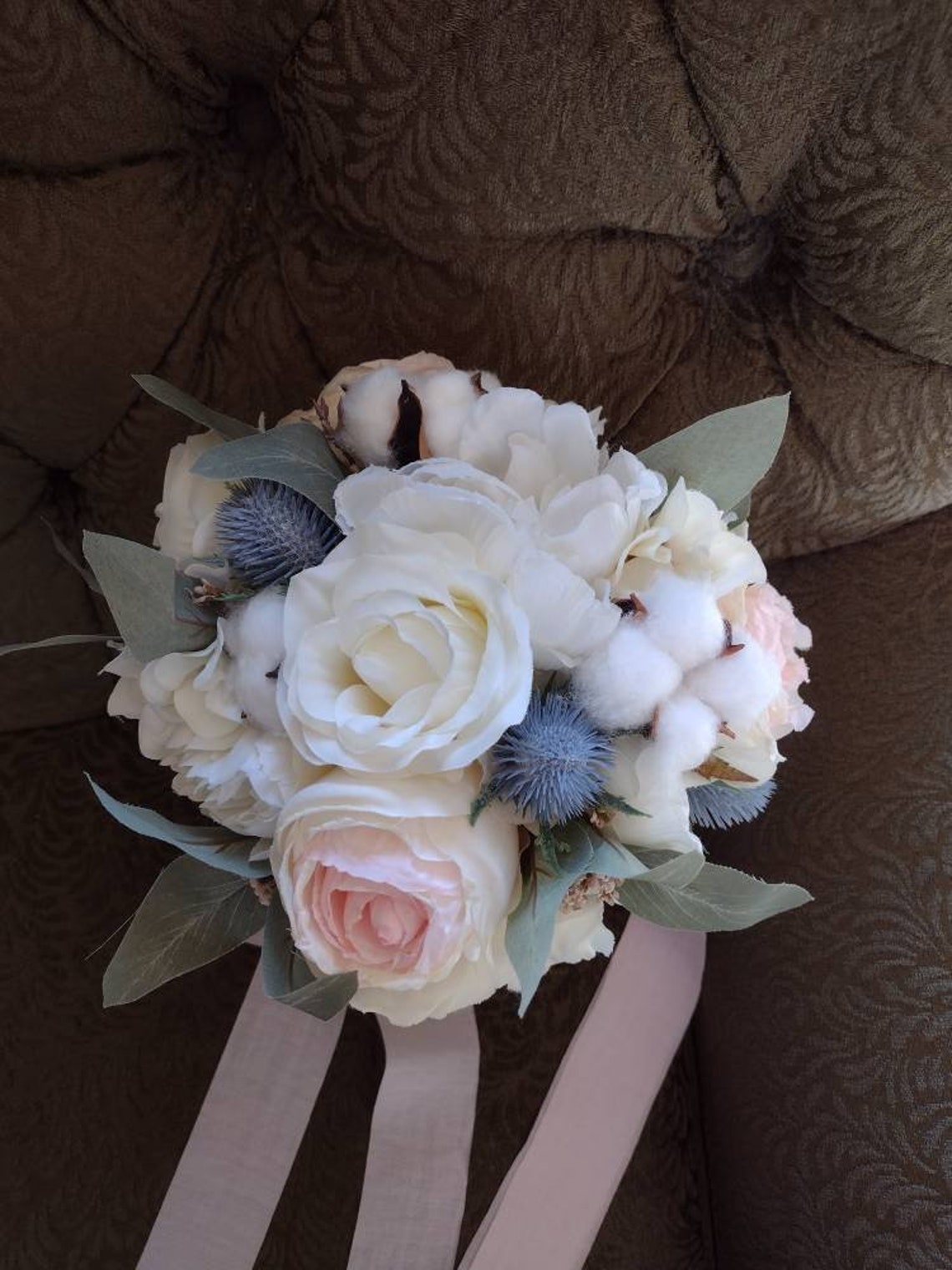Soft and Romantic Creamy White and Pale Pink Roses Bouquet - Etsy