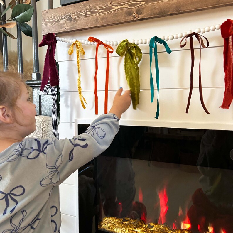 Vintage Christmas Garland: Velvet Bow Garland Mantel Decor - Etsy