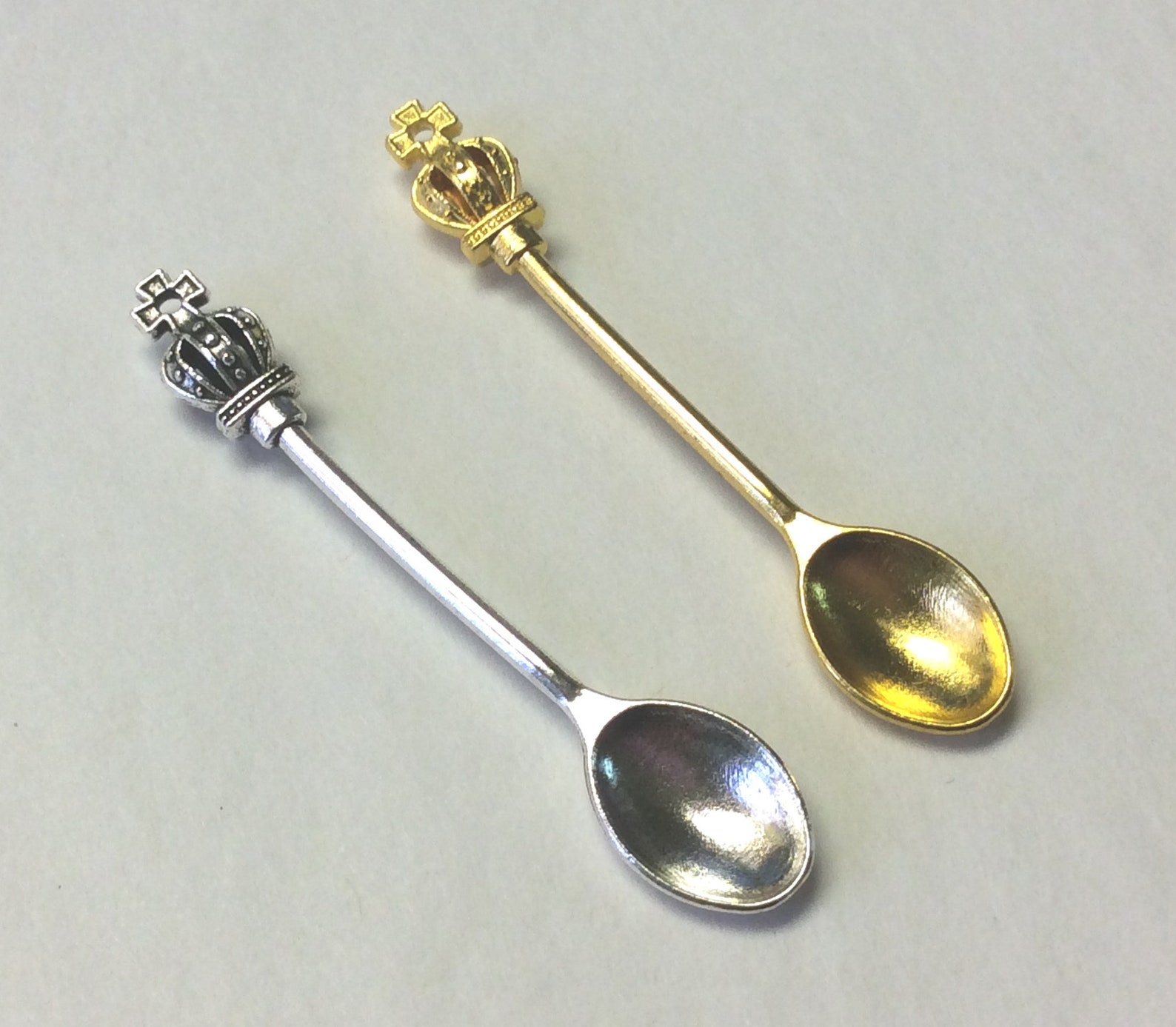 Crown Design Salt Spoons - Set of 4 - Silver Plate or Gold Plate - Etsy