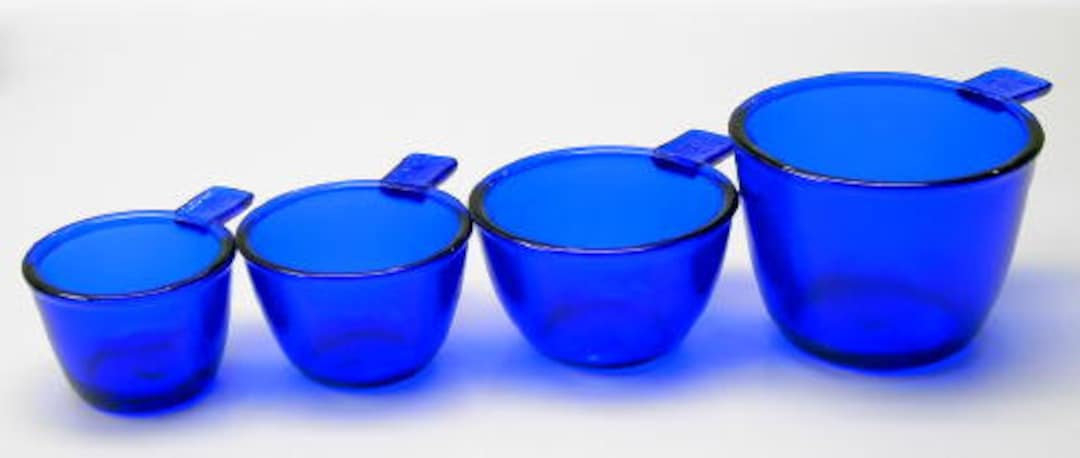 Set of 4 Measuring Cups in Cobalt Blue Glass - Etsy
