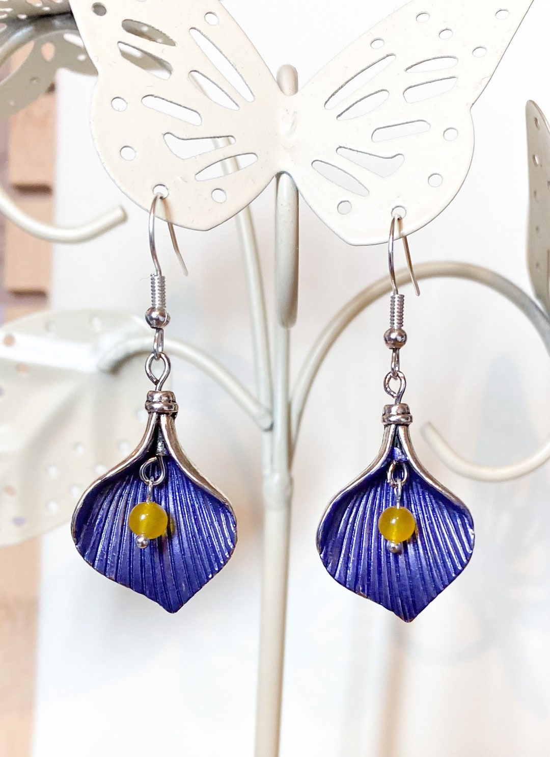 1920's/flapper Art Deco Style Indigo and Yellow Calla Lily Earrings - Etsy