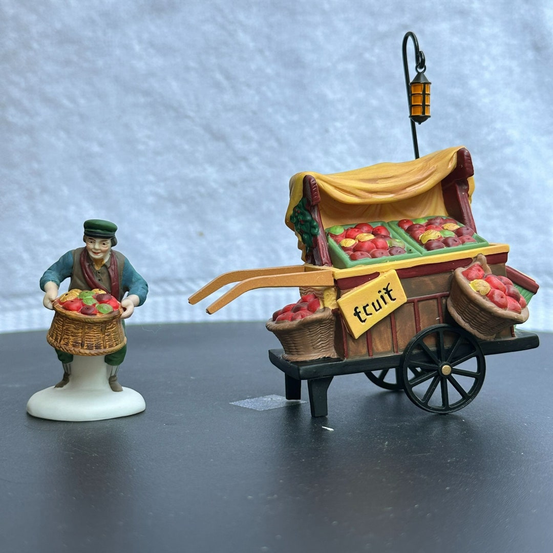 Dept 56 Chelsea Market Fruit Monger & Cart Dickens Village Accessory ...