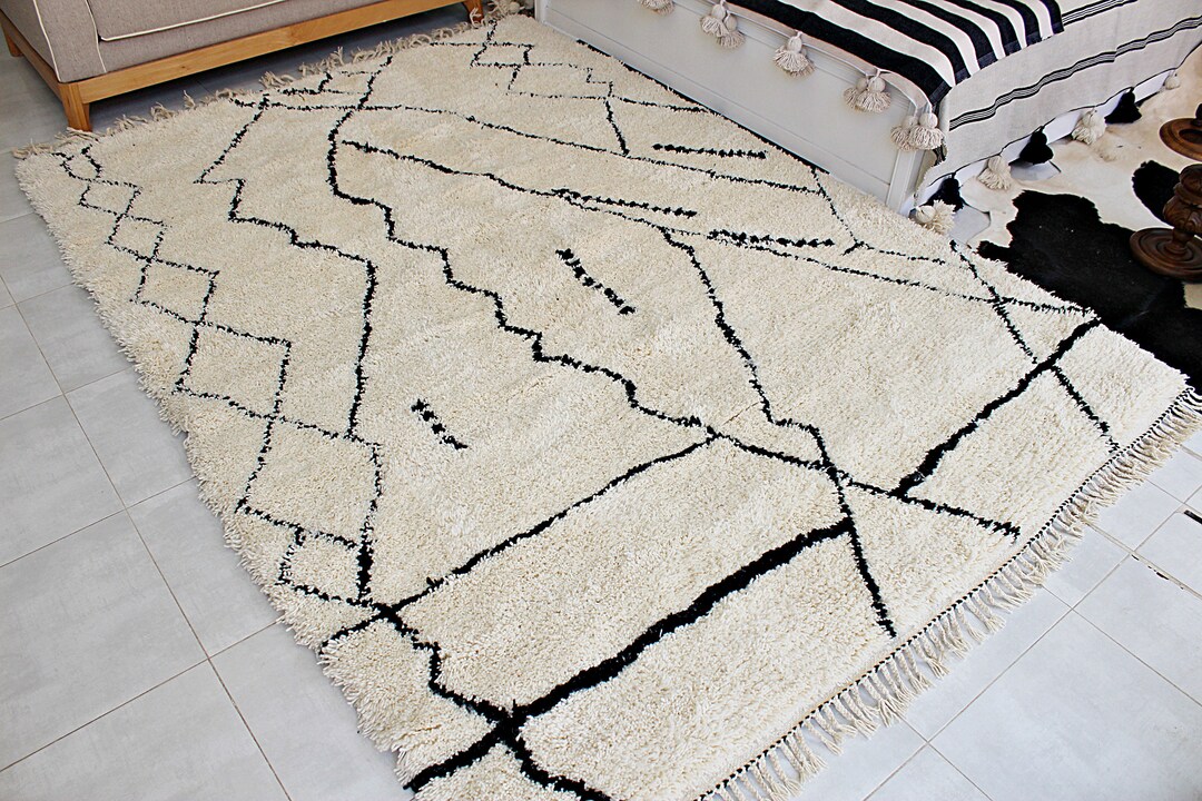 Authentic Moroccan Hand-knotted Berber Rug With Black Patterns, From ...