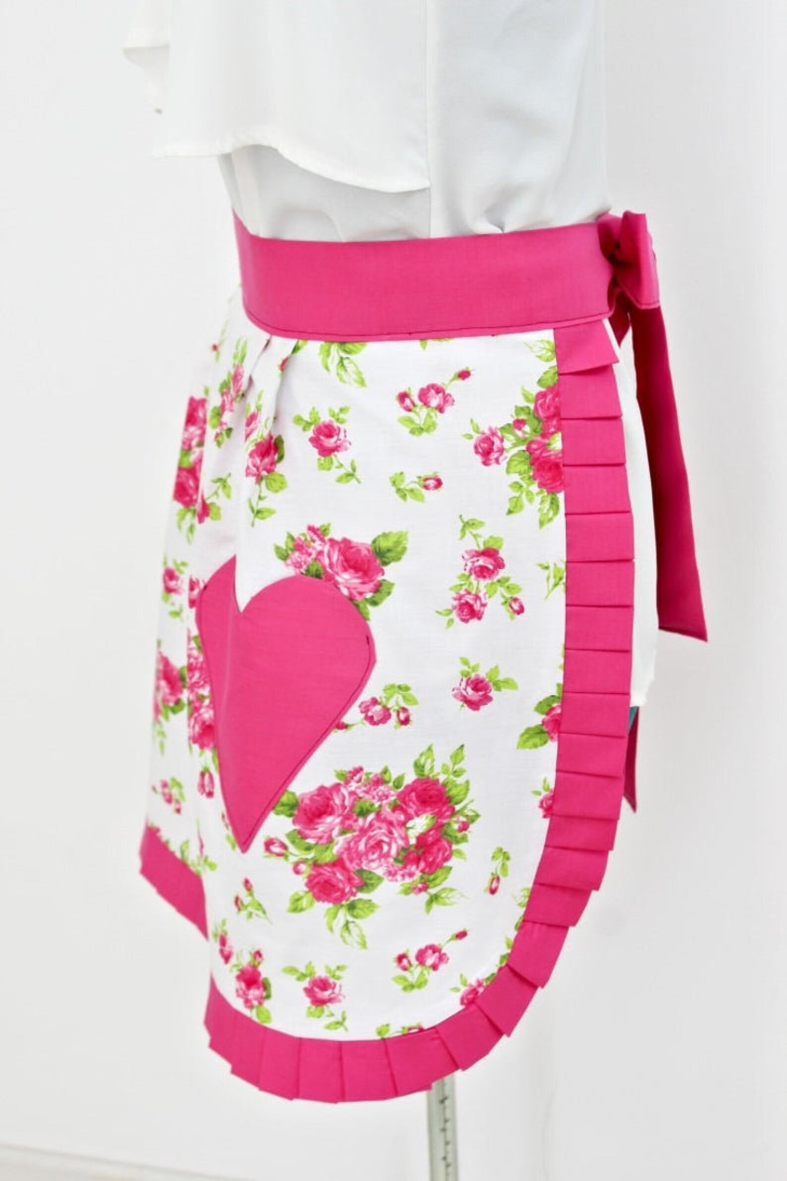 Half Apron Sewing Pattern, Ruffled Apron, Apron Pattern, Apron Sewing ...