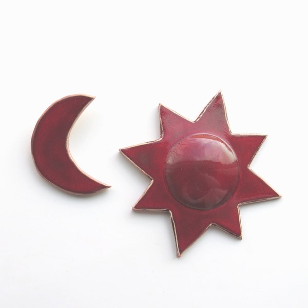 Red Wall Hanging - Etsy