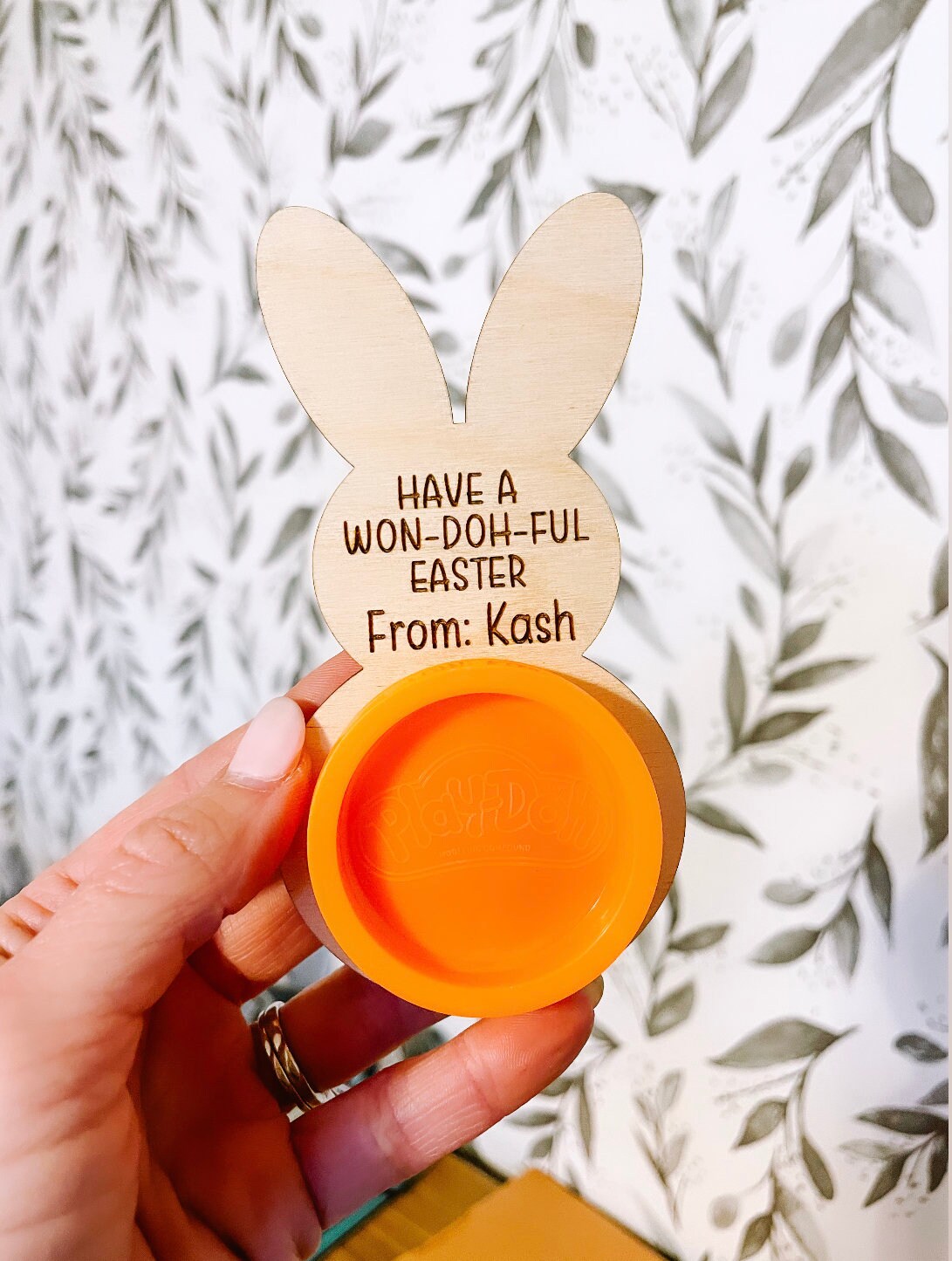 Won-doh-ful Easter Classroom Favors, Easter Treats Class, Easter Class ...