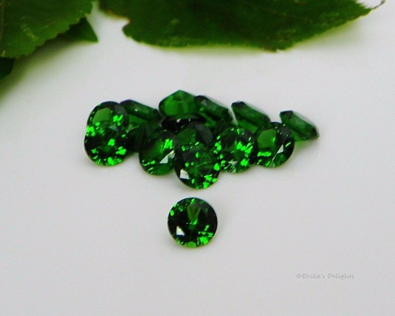 Round Emerald Green Cubic Zirconia (CZ) AAAAA Excellent Quality - Etsy