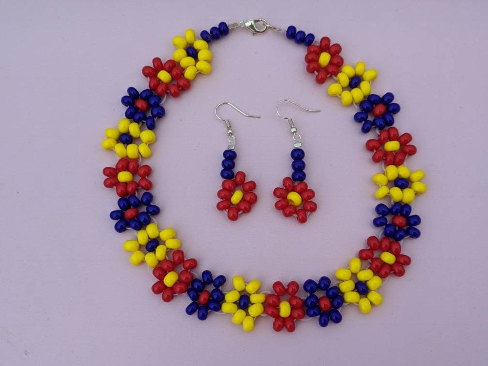Daisy Large Flower Chain Choker / Chunky Colorful Bold Daisy Flower ...