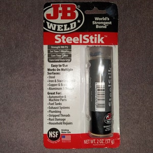 2oz, 56g J-B Weld Steelstik Steel Reinforced Epoxy Putty Stick, Hand ...