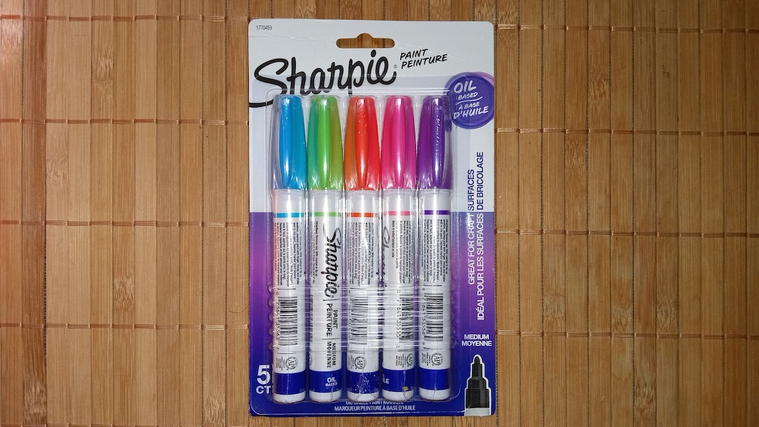 5 Sharpie Oil Based Medium Point Paint Markers, Bright Fashion Colors ...