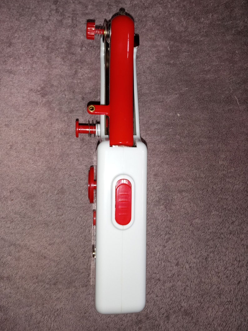 Portable Cordless Handheld Sewing Machine; Singer Handheld Sewing ...