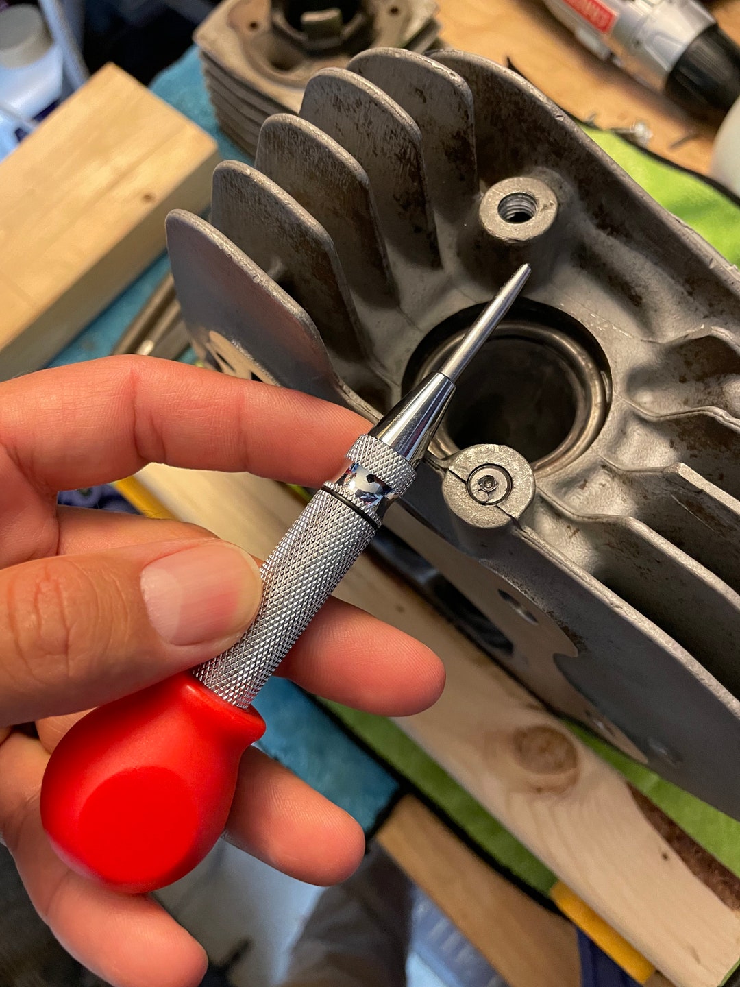 5 Inch Spring Loaded Center Punch for Metal, Adjustable Impact ...