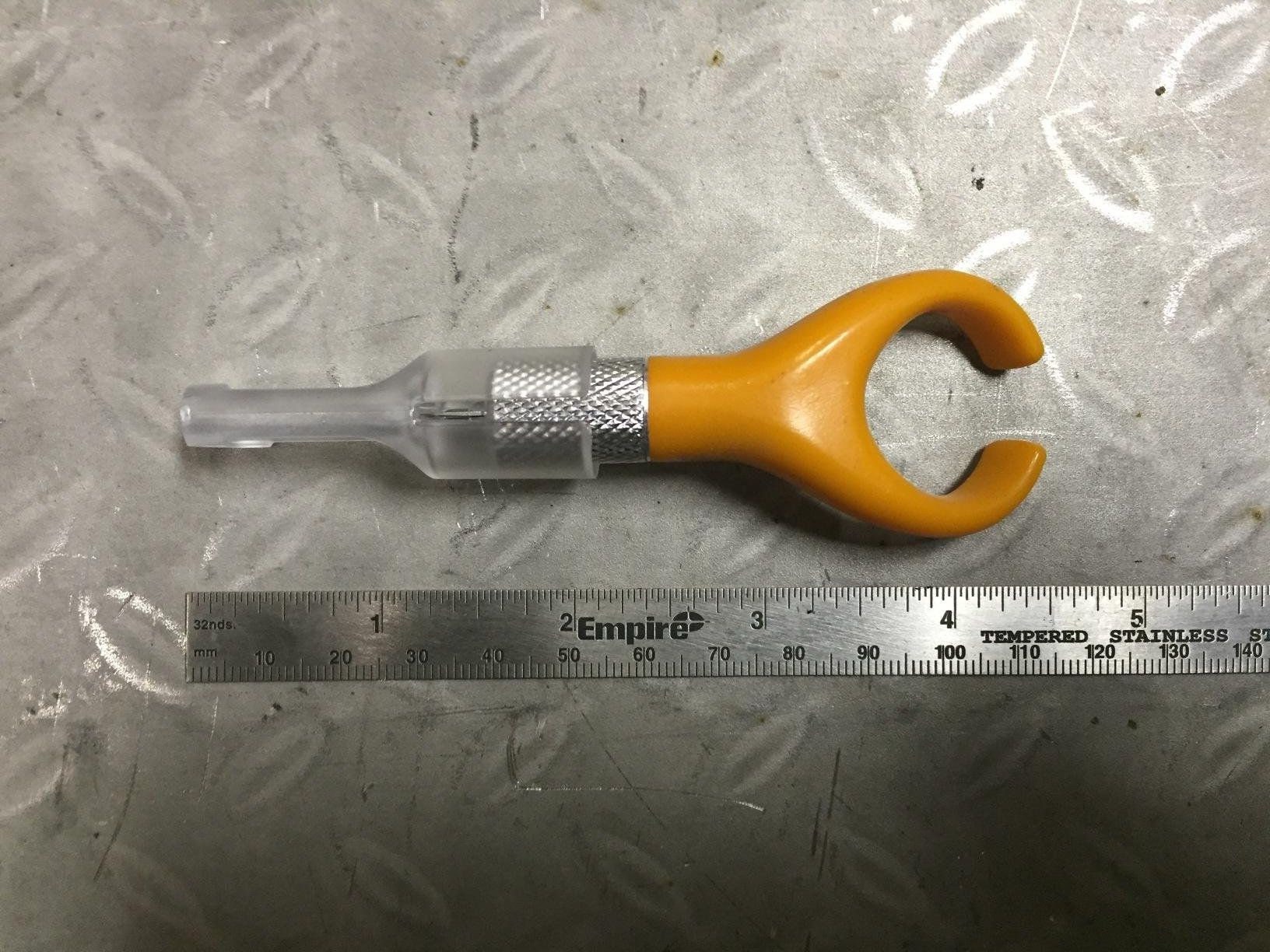 Fiskars Fingertip Finger Loop Detail Craft Knife, 7 Inch, 163050-1001 ...
