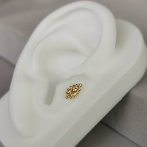 Minimal Teardrop Mehndi Pattern Tragus Piercing Helix Earring 18g/16g ...