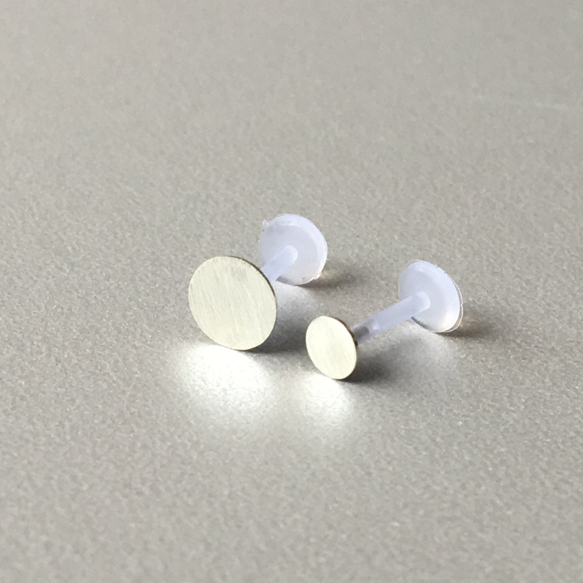 Silver Disc Helix Earring Silver Disc Tragus Piercing - Etsy