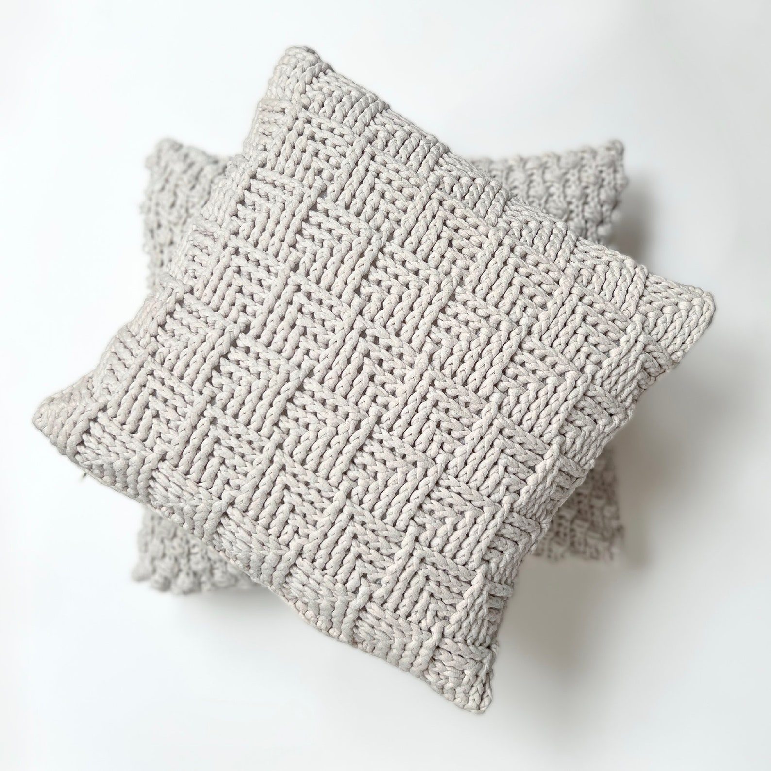 Crochet Pattern: Textured Crochet Throw Pillow - Etsy