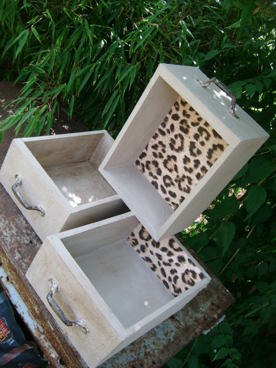 Shabby Chic Industrial Upcycling Drawers Set in Wild Shabby Design Wild ...