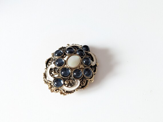 Vintage Arcansas Elizabeth Reimer Faux Pearl Brooch A… - Gem