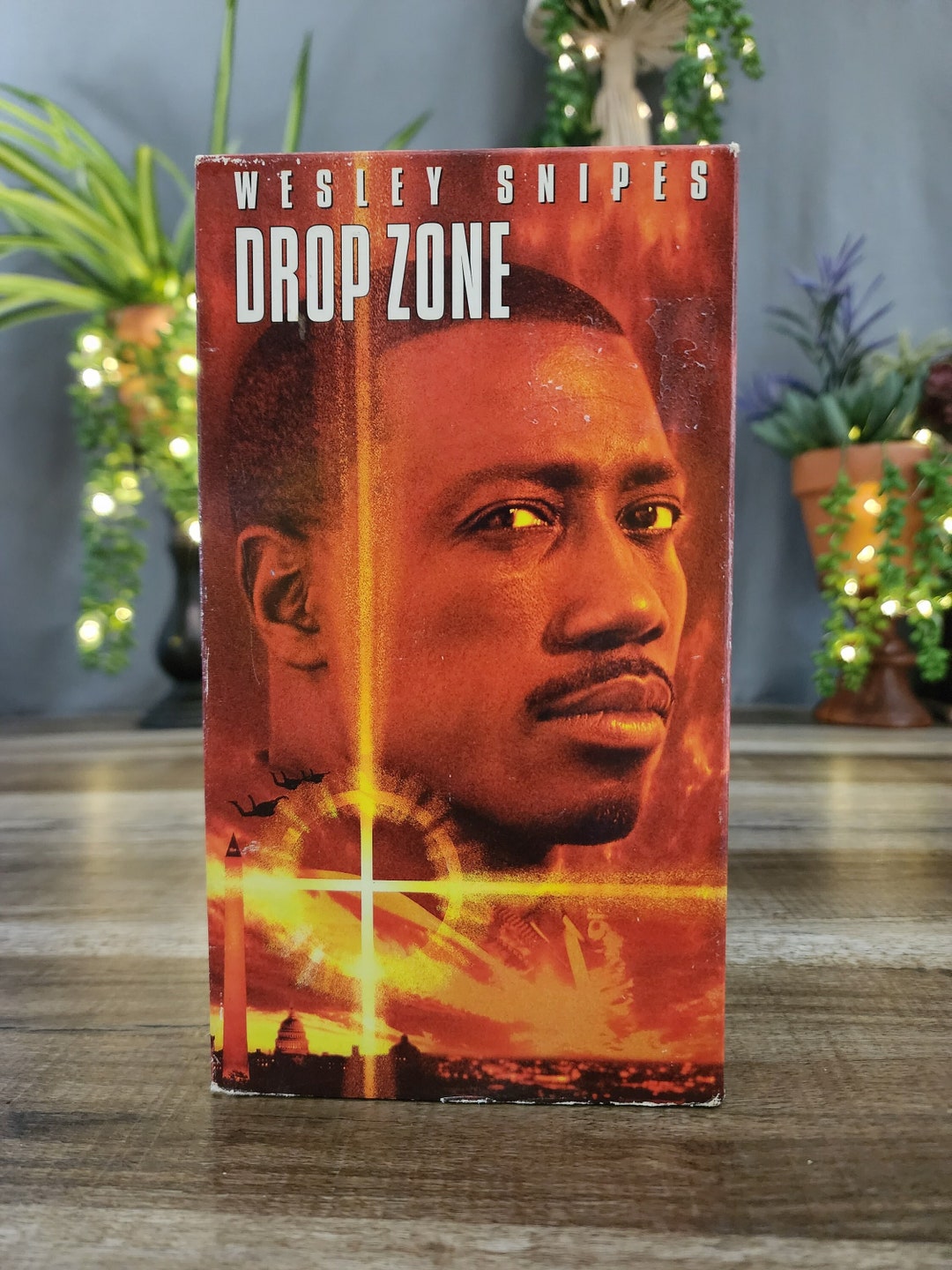 Drop Zone VHS, Stars Wesley Snipes, Malcolm-jamal Warner, John Badham ...