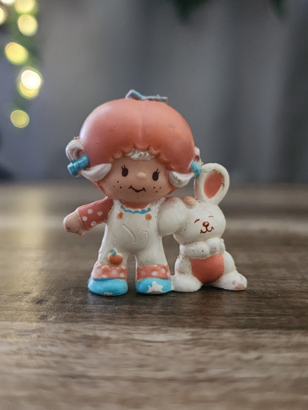 Strawberry Shortcake Friend Apricot W/bunny Hopsalot, American ...