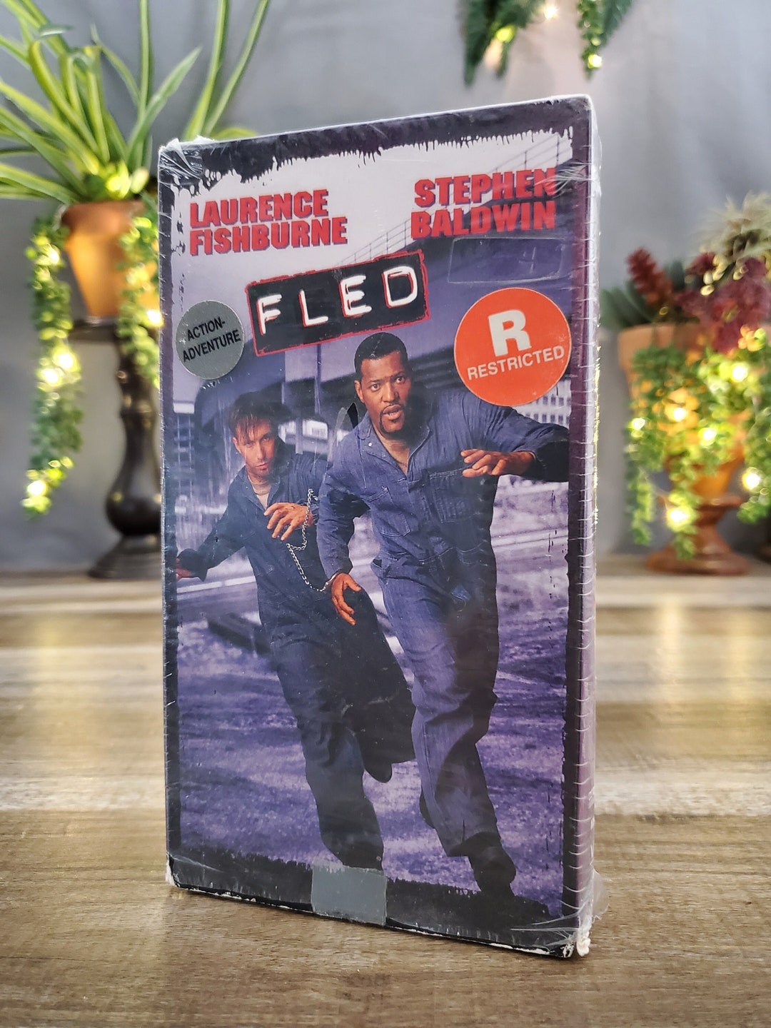 Fled VHS, Stars Laurence Fishburn and Stephen Baldwin, Action Adventure ...