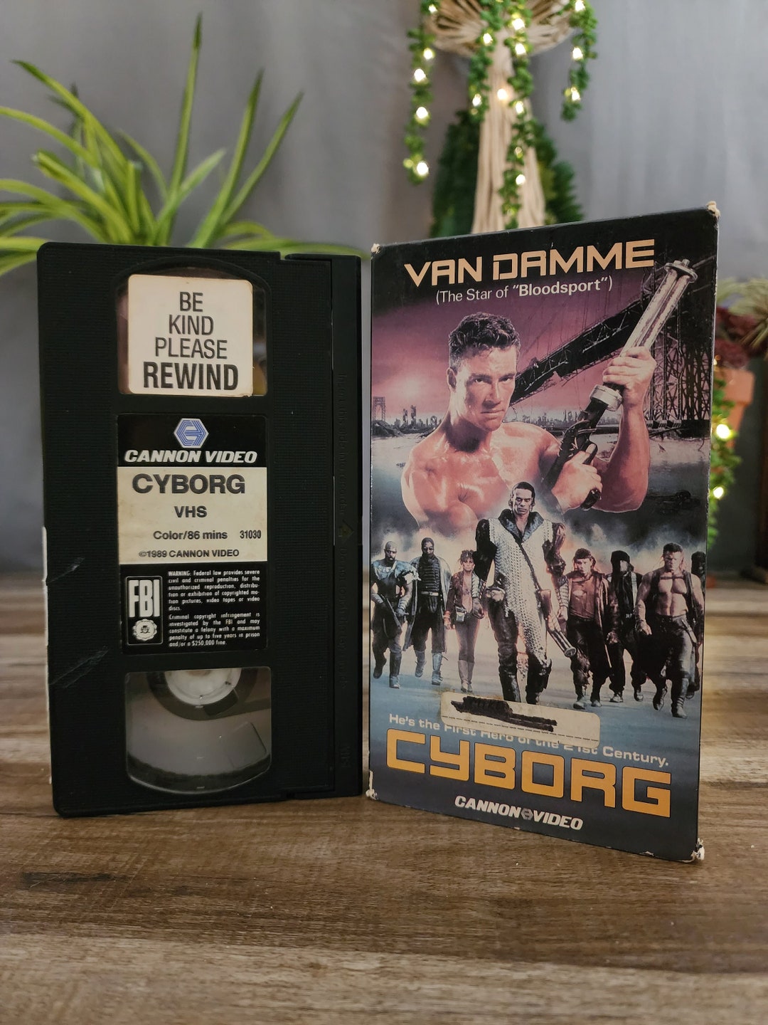 Cyborg VHS: Jean-claude Van Damme, Sci-fi Adventure - 1989 - Etsy