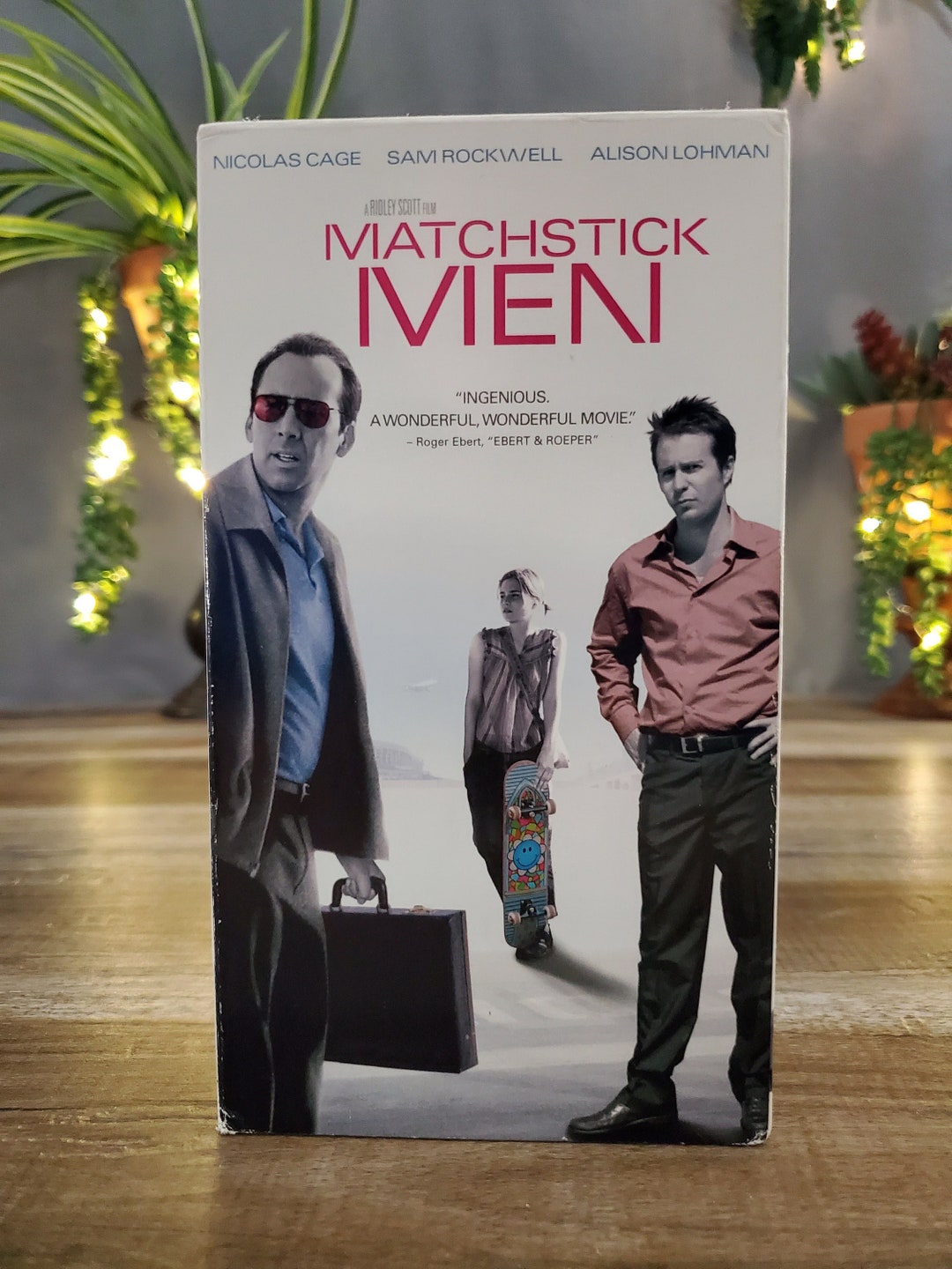 Matchstick Men VHS Tape: Nicolas Cage, Sam Rockwell - Black Comedy - Etsy