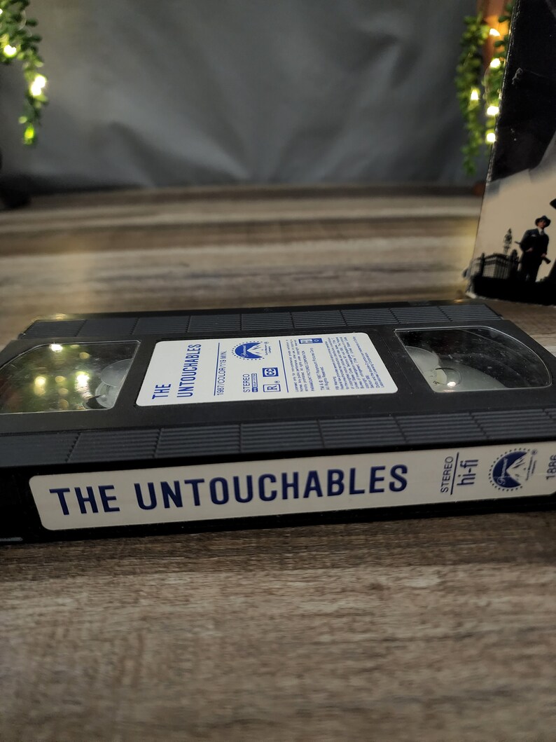 The Untouchables VHS, Kevin Costner, Andy García, Robert De Niro and ...