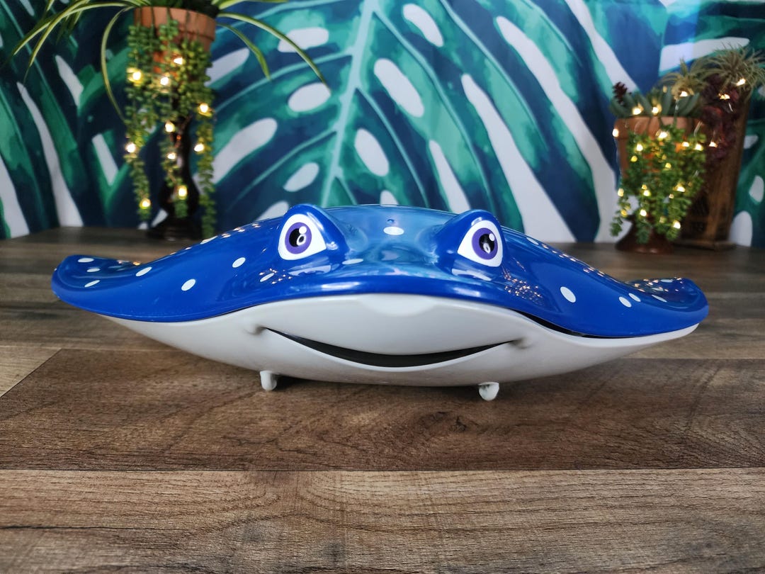 Finding Nemo Mr. Ray, Disney/pixar Hard Plastic Blue Stingray Toy ...