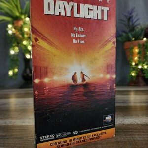 Daylight VHS, Stars Sylvester Stallone, Amy Brenneman, Viggo Mortensen ...