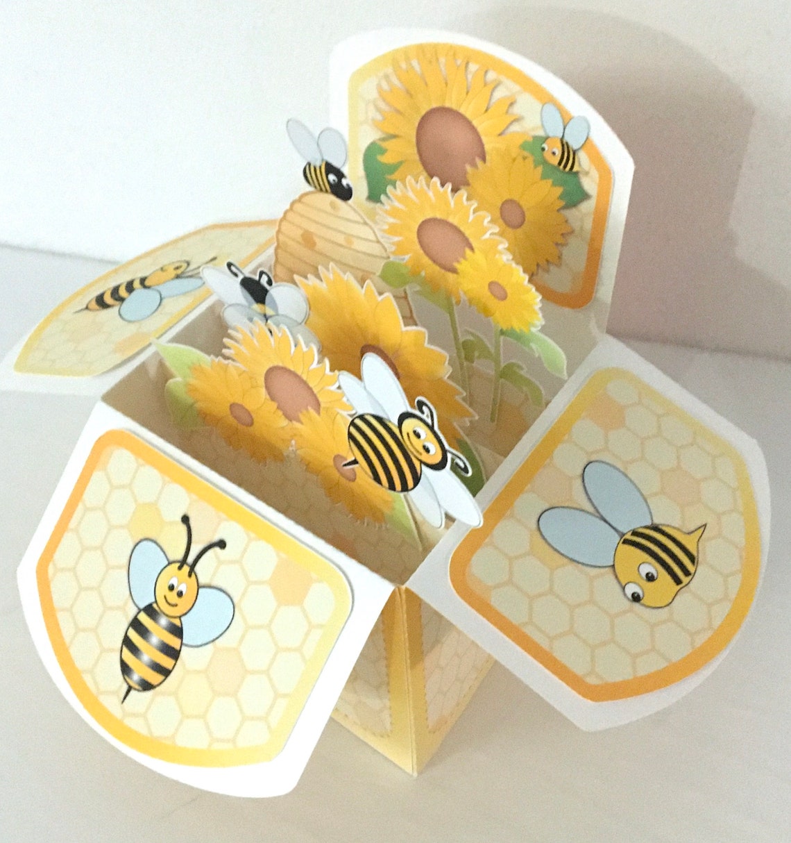 Sweet Bumble Bee Pop up Card , 3D , Sunflowers , Hive , Flowers ...