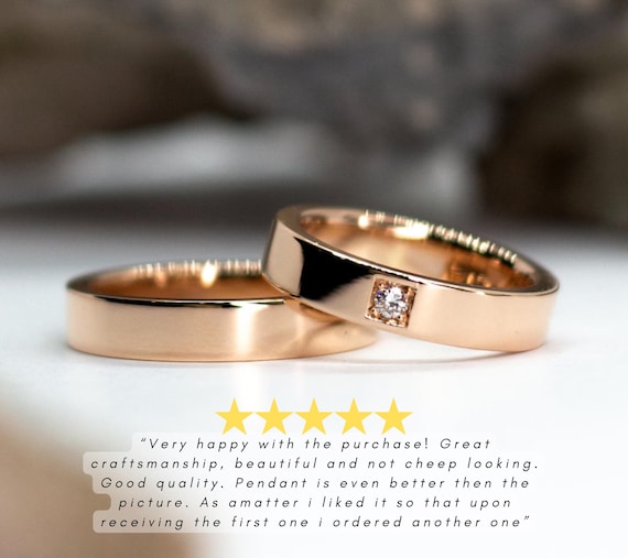 Customized gold rings for her store
