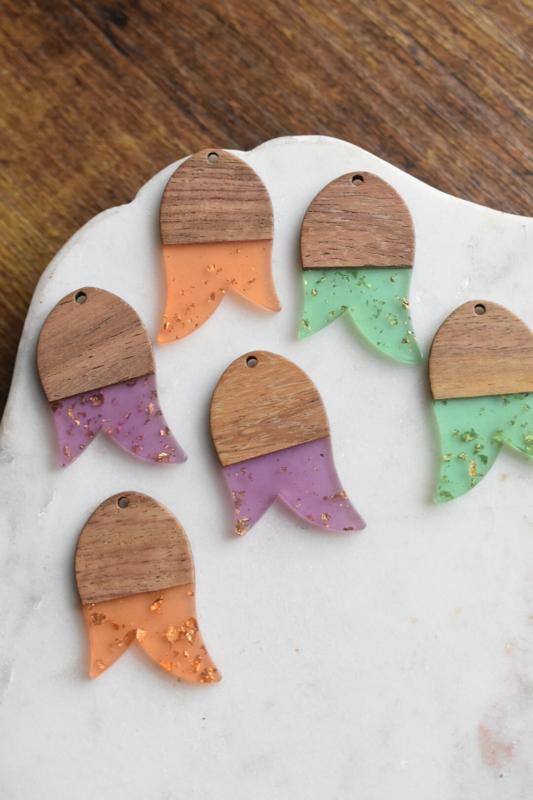 2 Pieces Wood Tulip Floral Resin Glitter Acrylic Charm Connector ...