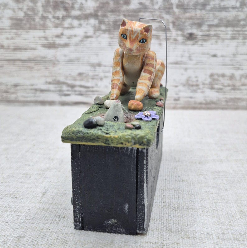 Catch Me If You Can! Automated Sculpture, Automata, Interactive ...