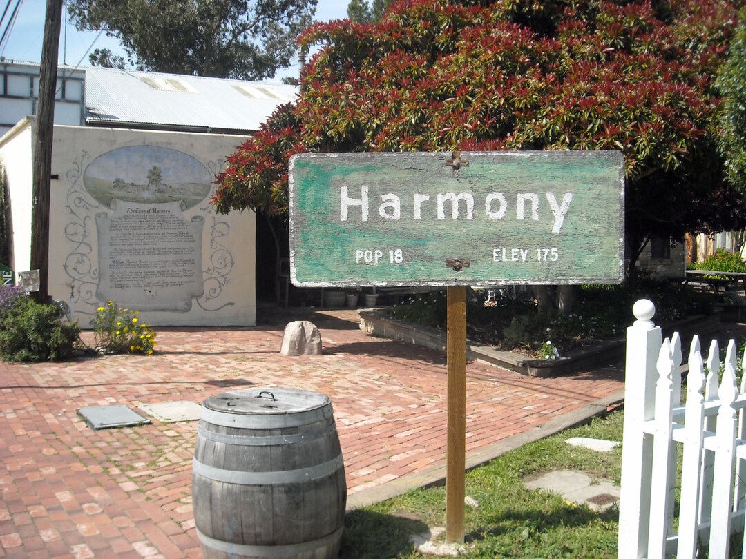 Harmony California, Old Town Sign - Etsy