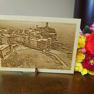 Photo Laser Engraved on MDF, House Decoration, Coffee Table Decoration ...