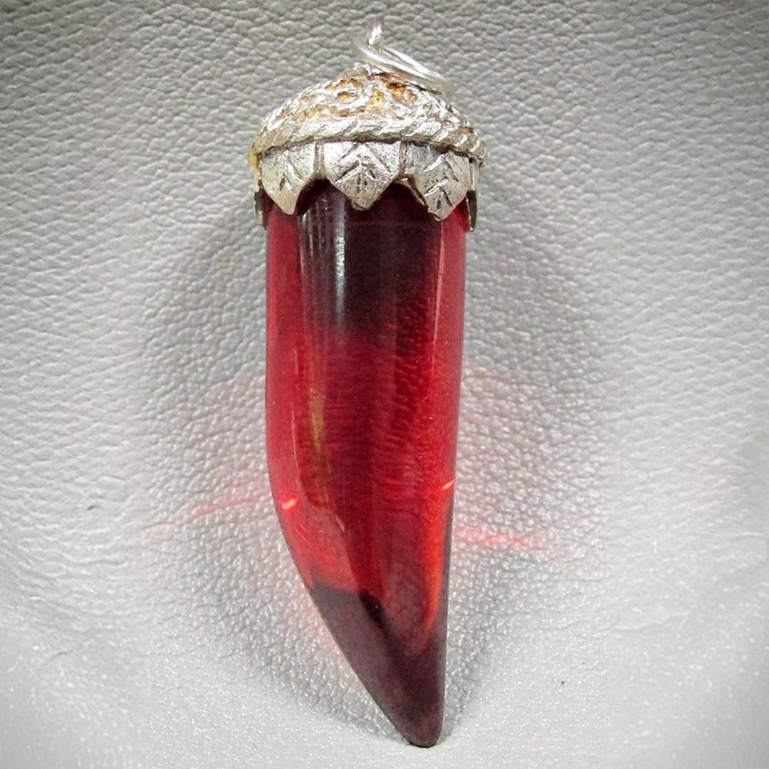 Red Serpent Folklore Gem Stone Fang Shape – Buddhist Spiritual ...