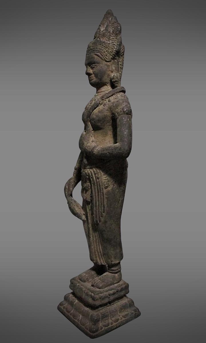 Ancient Khmer Bronze Apsara Sculpture – Angkor Wat Style, Excavated in ...