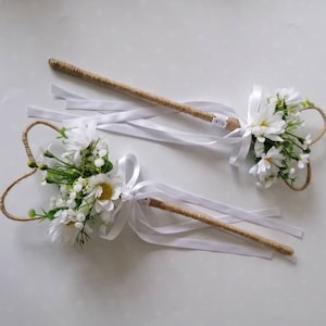 Rustic Heart Bridesmaid Flower Girl Wand Gypsophila Daisy's Rustic ...