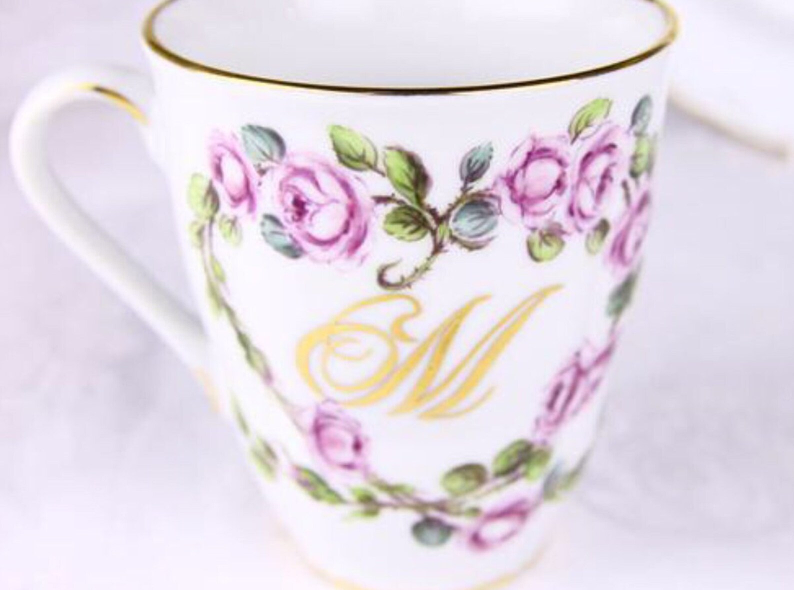 VSC Hand-painted Vintage Design-pink Background Julia Shape | Etsy