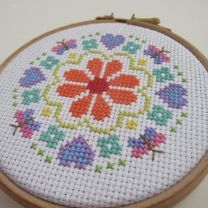 Cross Stitch Pattern by PDF Download - 'flower Circle Bright' Cross ...