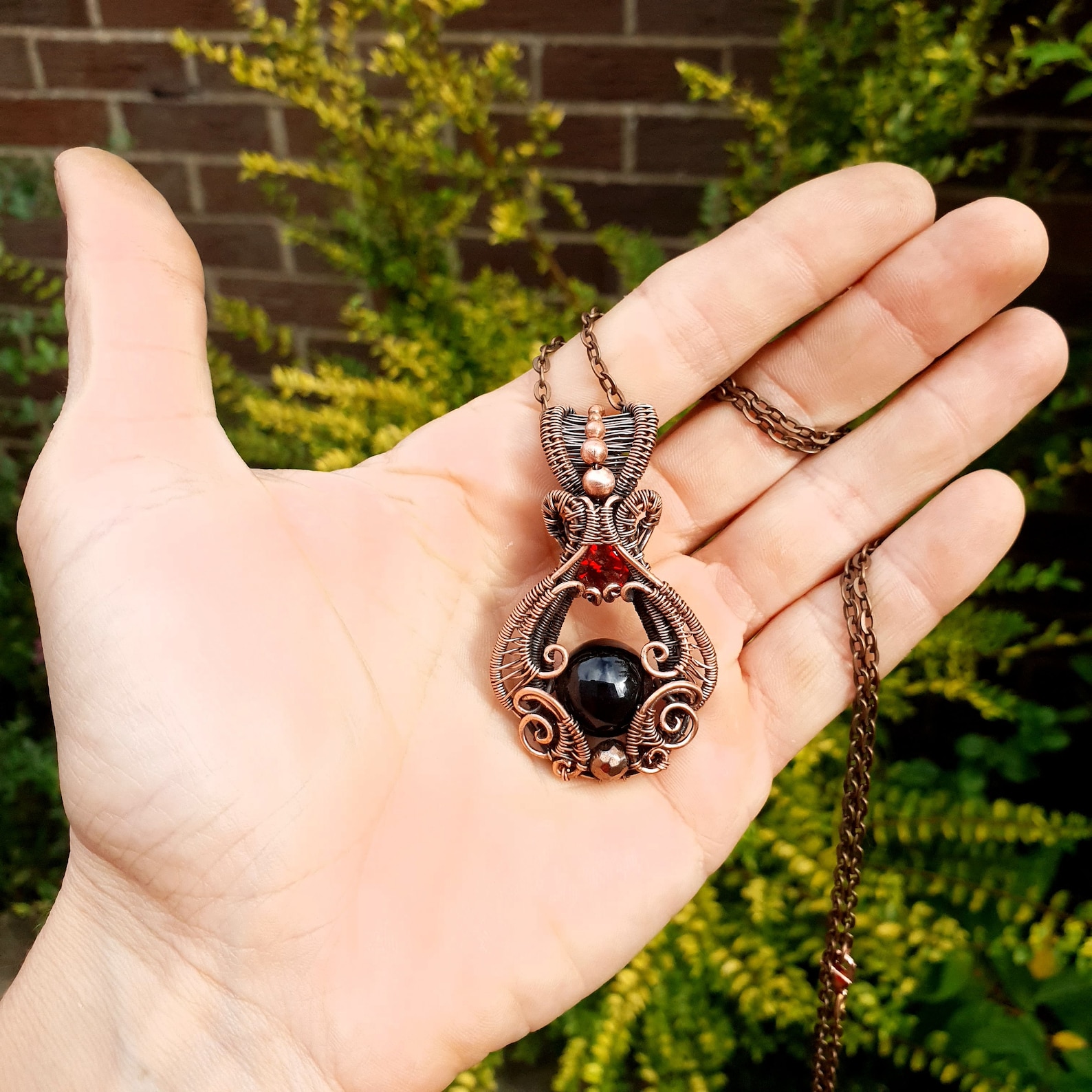 VIDEO TUTORIAL - Galadriel's Amulet - Elven Wire Weave Pendant - Etsy