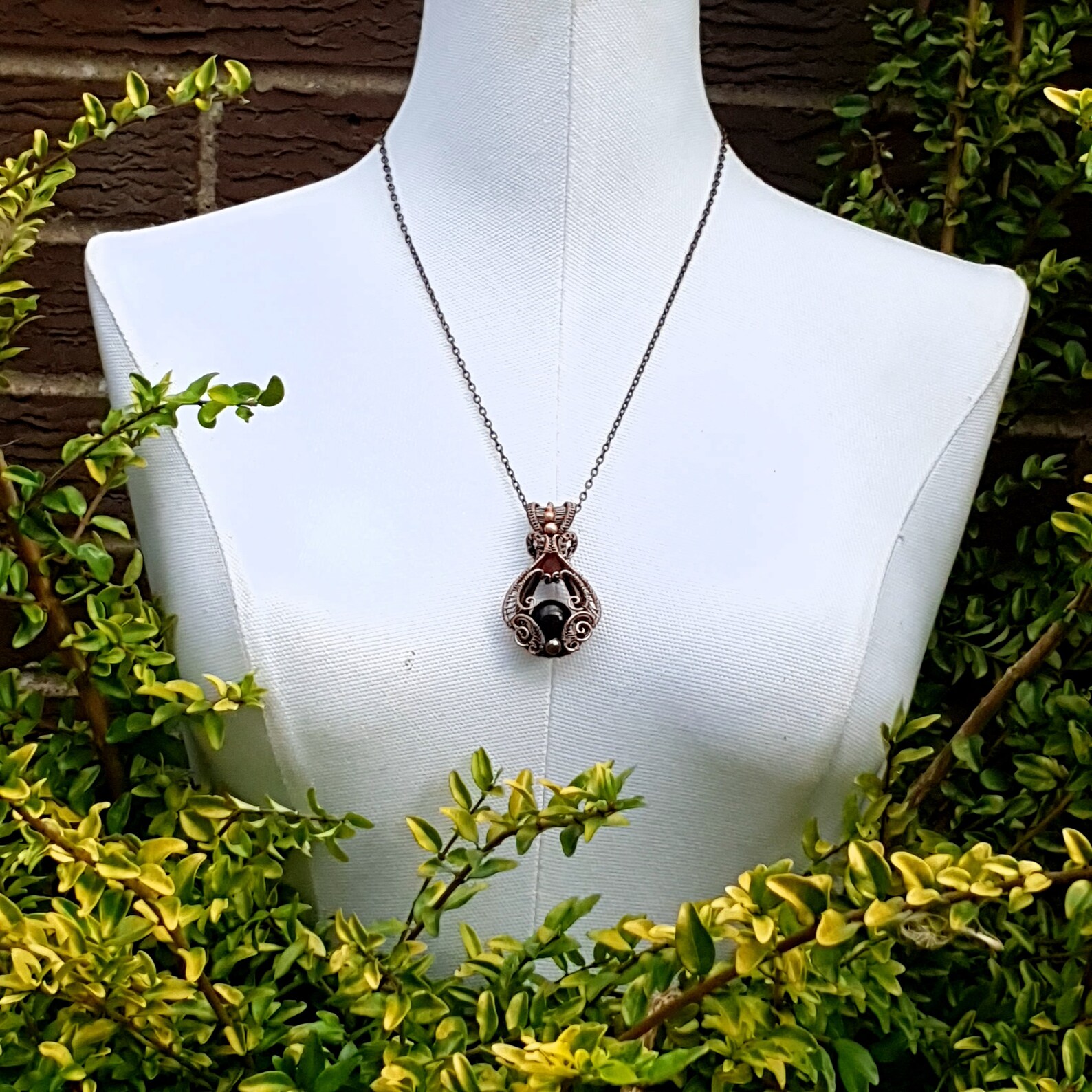 VIDEO TUTORIAL - Galadriel's Amulet - Elven Wire Weave Pendant - Etsy