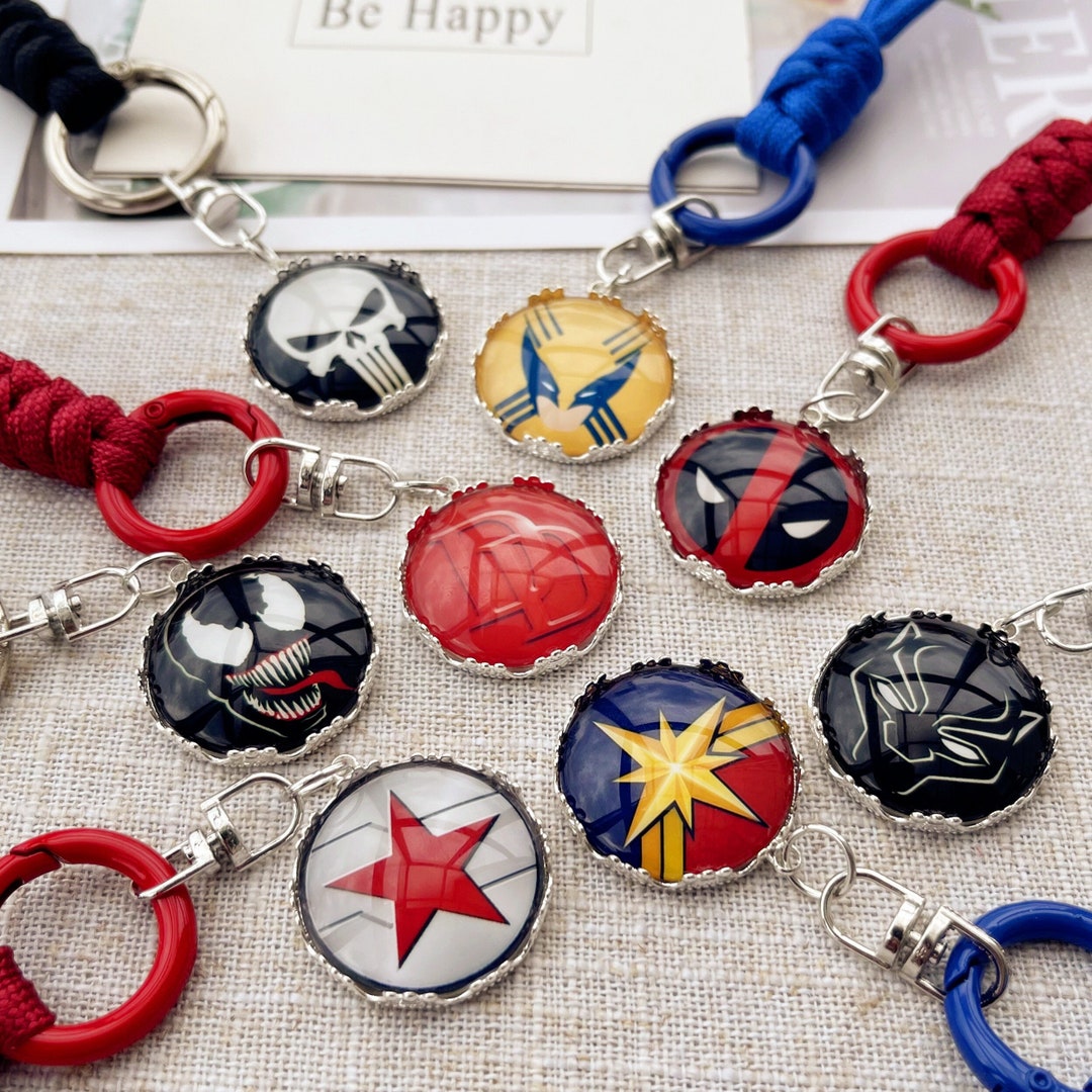 Superhero Keychain, Super Heroes Pendant, Black Panther Keychain ...