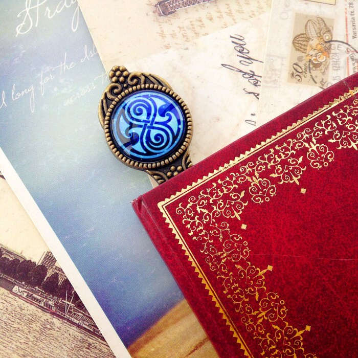 Coppery Metal Bookmark with Doctor Who Dr. who bookmark | Etsy