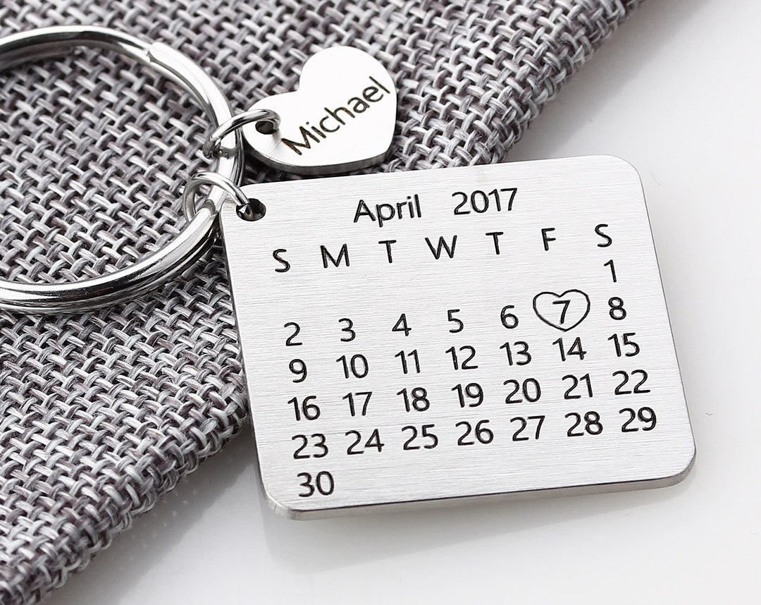 Personalized Calendar Keychain,date Highlighted With a Heart, Gift for ...