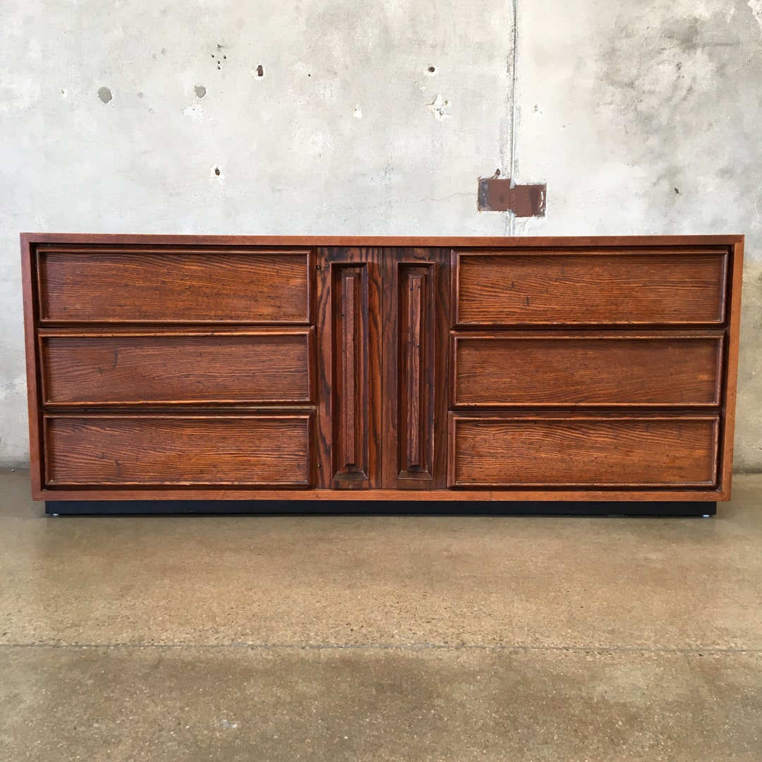 Vintage Dillingham Pecky Cypress Dresser With Cabinet NABQJR ask for ...
