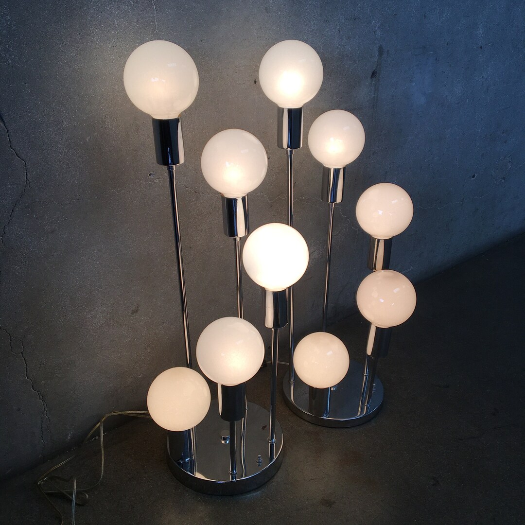 Pair of Mid Century Modern Cascade Table Lamps by Robert Sonneman ...