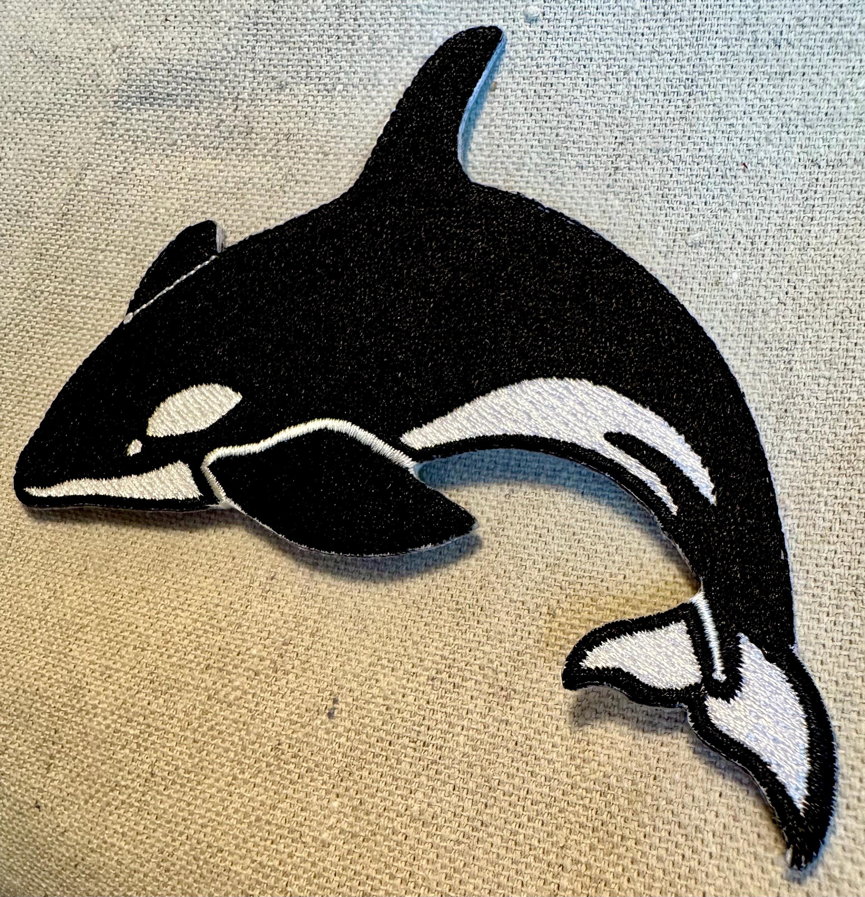 KILLER WHALE PATCH Iron-on Embroidered Porpoise Ocean Mammal Orca ...